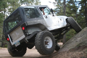 Jeep YJ Poison Spyder Comp Cut Crusher Corners Steel Bare - Jeep Sahara ...