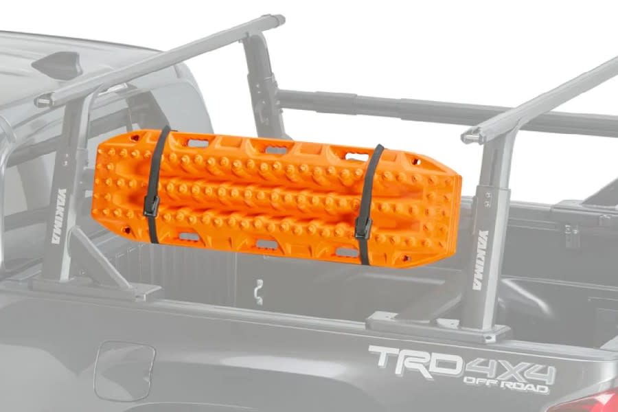 Yakima Recovery Track Mount HeavyDuty Mount for Recovery Tracks ...